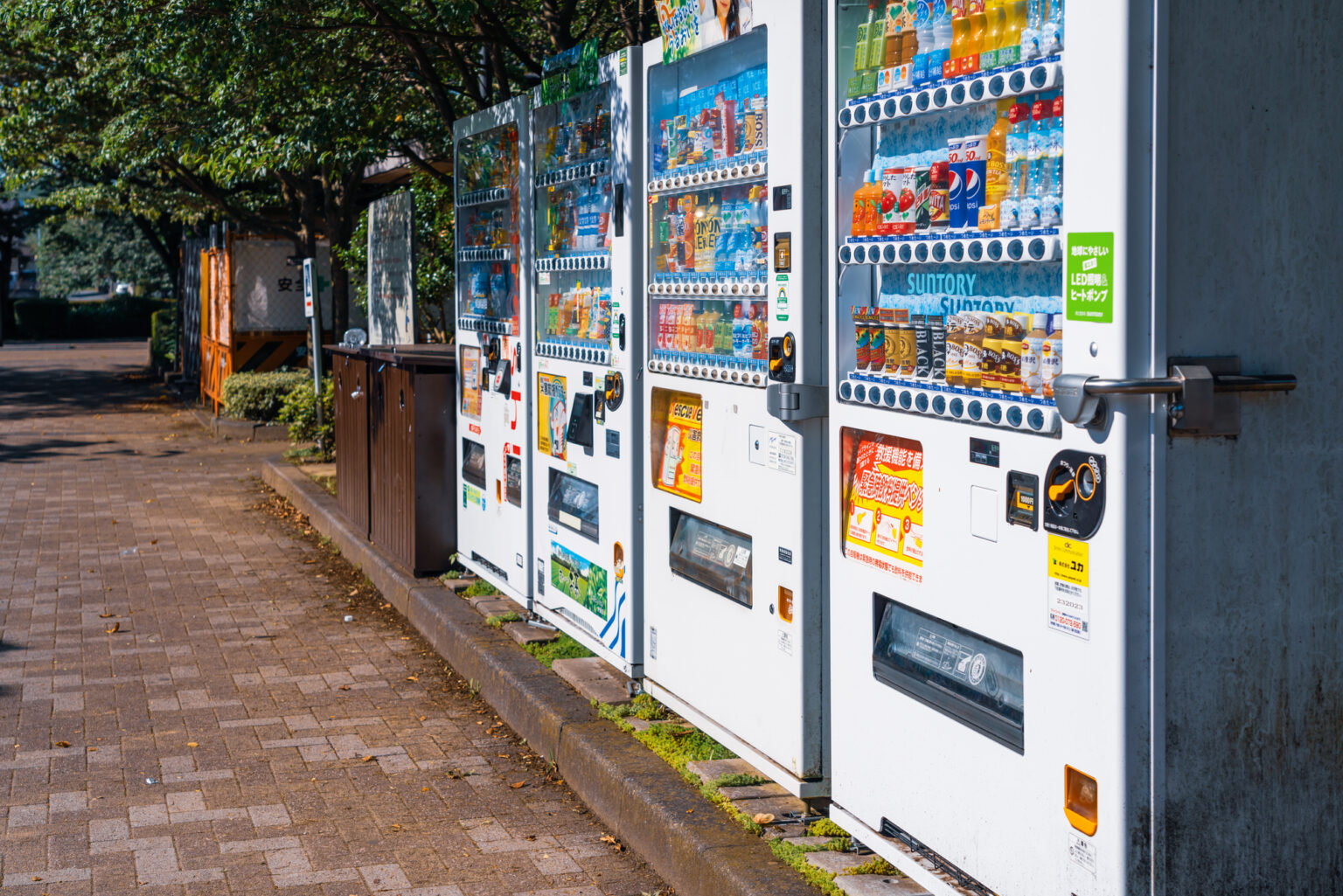 【自販機のタッチ決済って？】自販機ビジネスで注目すべきポイントを大解説 | 無人決済・セルフレジならTOUCH TO GO